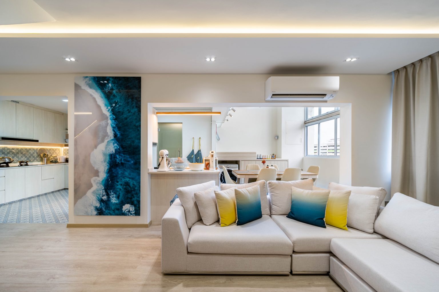 Yishun Ring HDB Executive Maisonette: Designed by Lucas Ong – Rezt n Relax